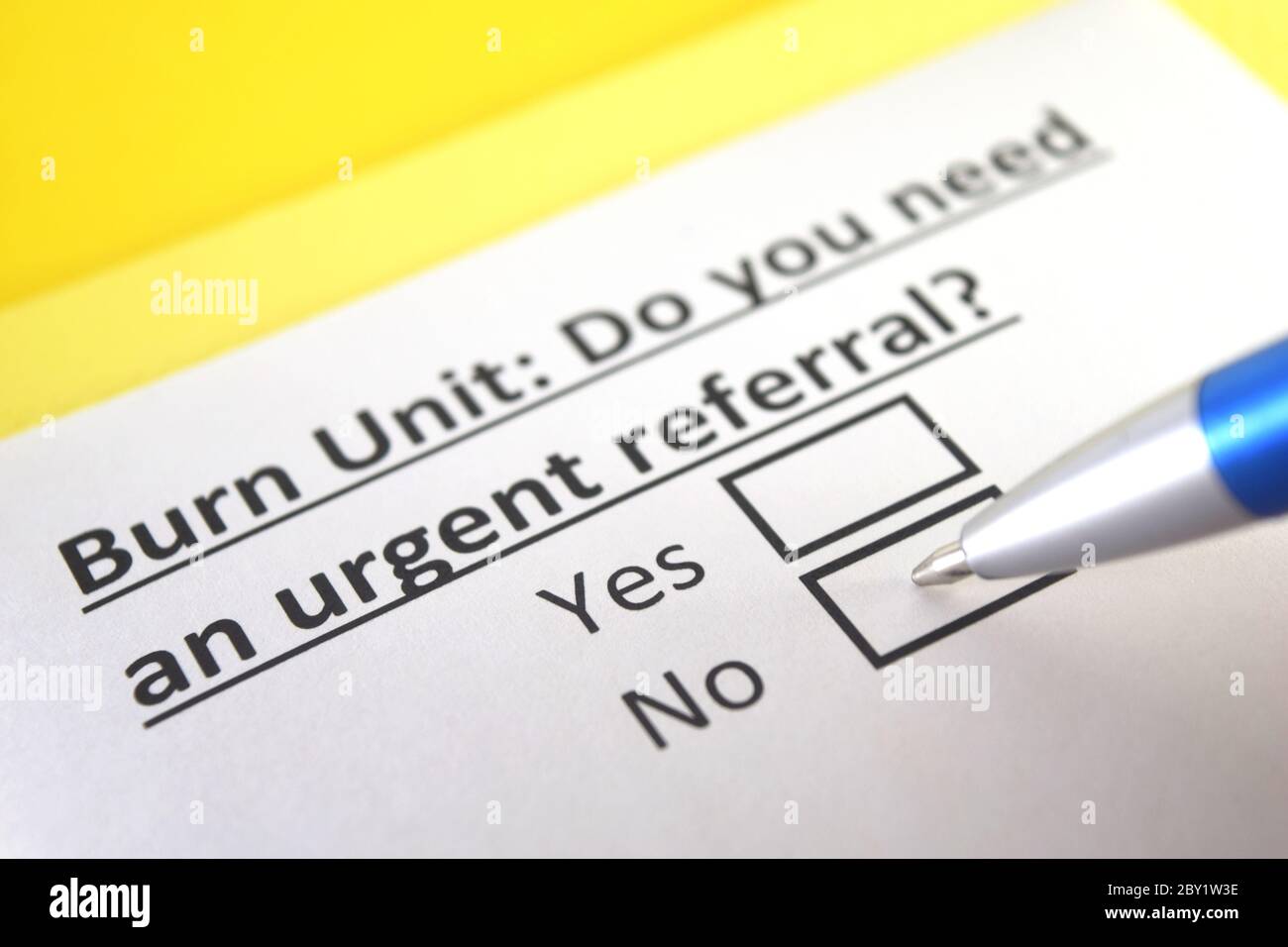 Burn unit hi-res stock photography and images - Alamy