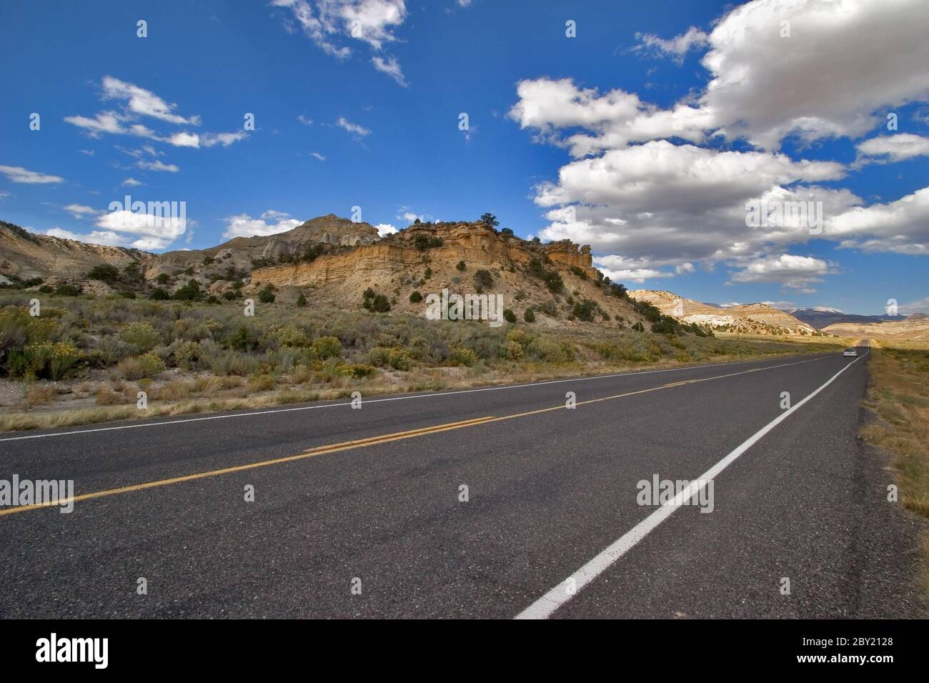 Red hills, grey sky hi-res stock photography and images - Alamy