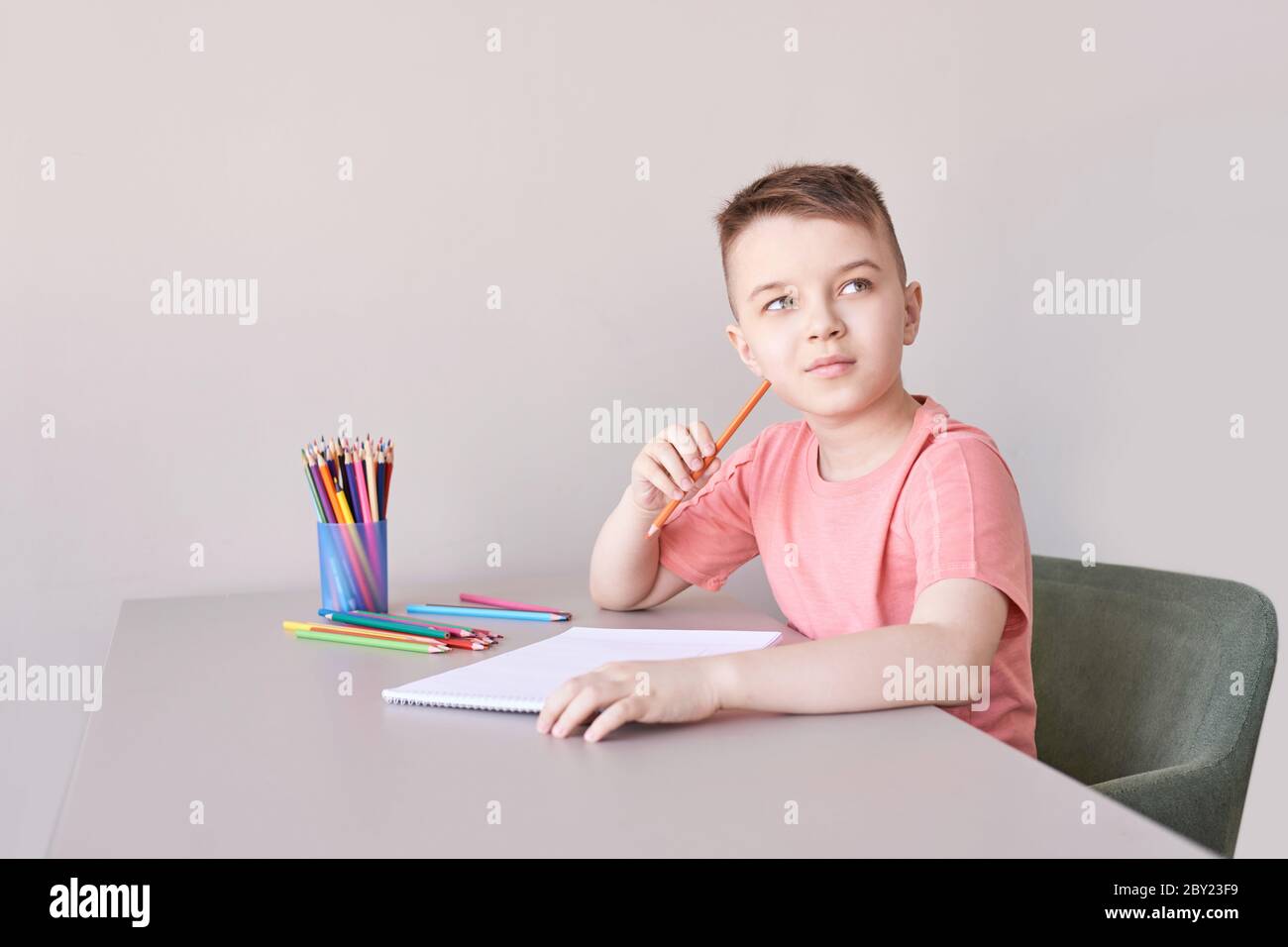 Little boy drawing. Closed Locking Exercise. Homemade routine. School ...