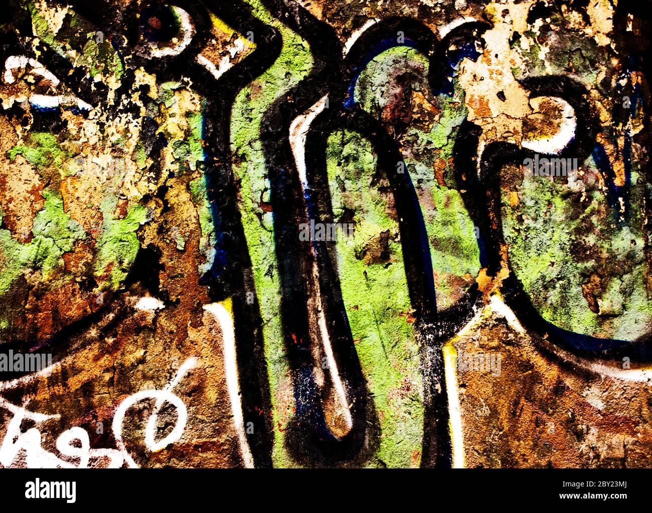 peeling painted wall texture Stock Photo - Alamy