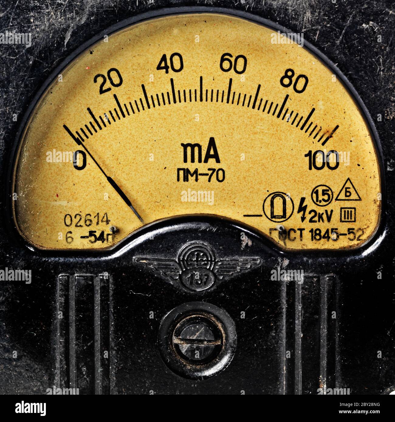 vintage ancient voltmeter Stock Photo - Alamy