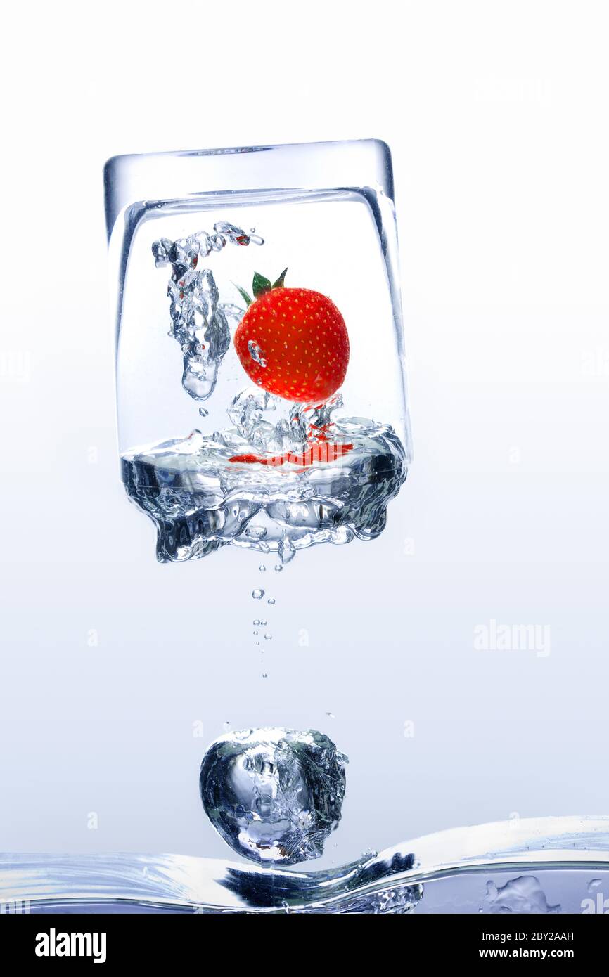 Close up view of the splash in water Stock Photo - Alamy