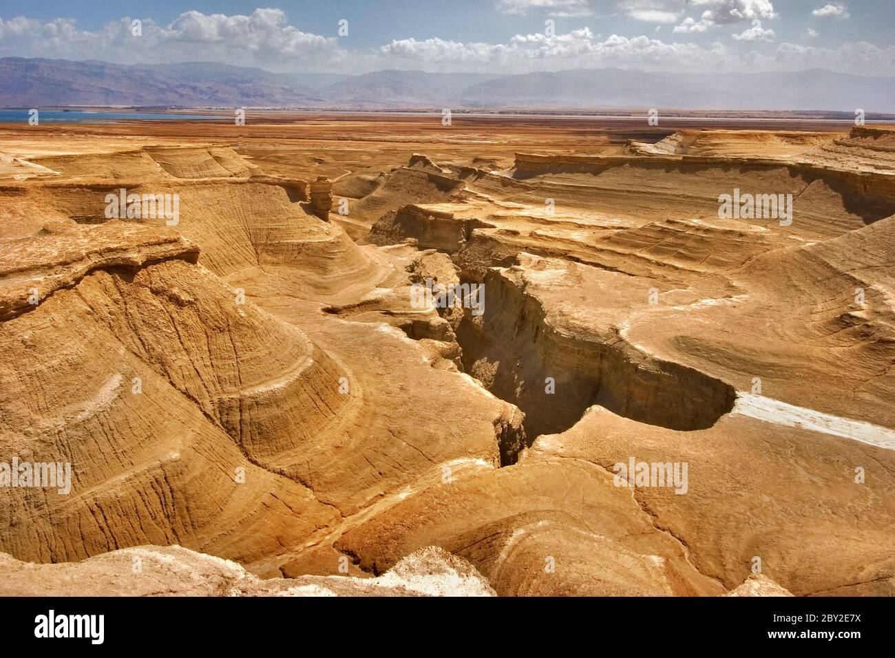 Deep ravine trail hi-res stock photography and images - Alamy