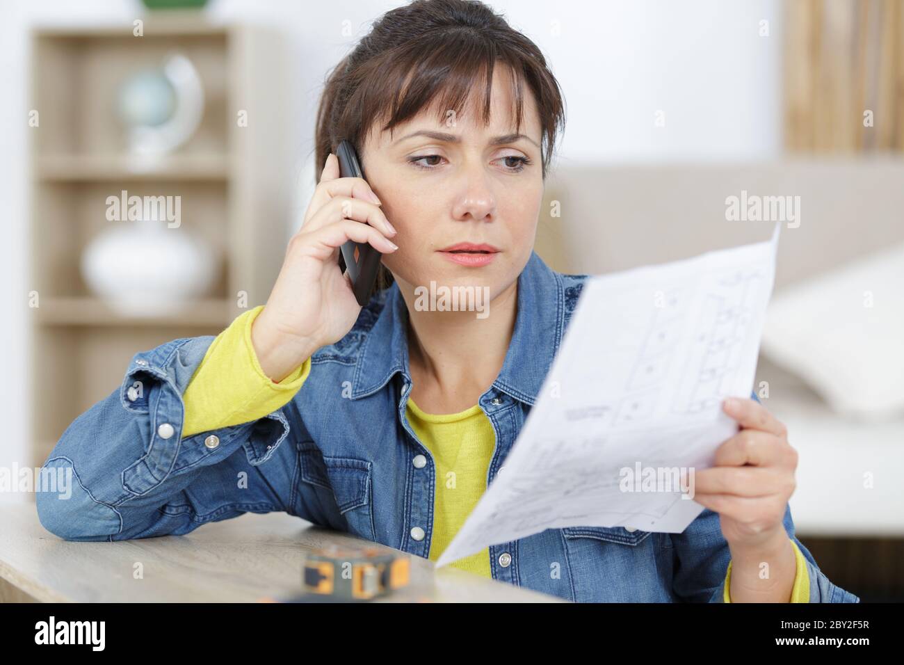 Consulting with someone hi-res stock photography and images - Alamy