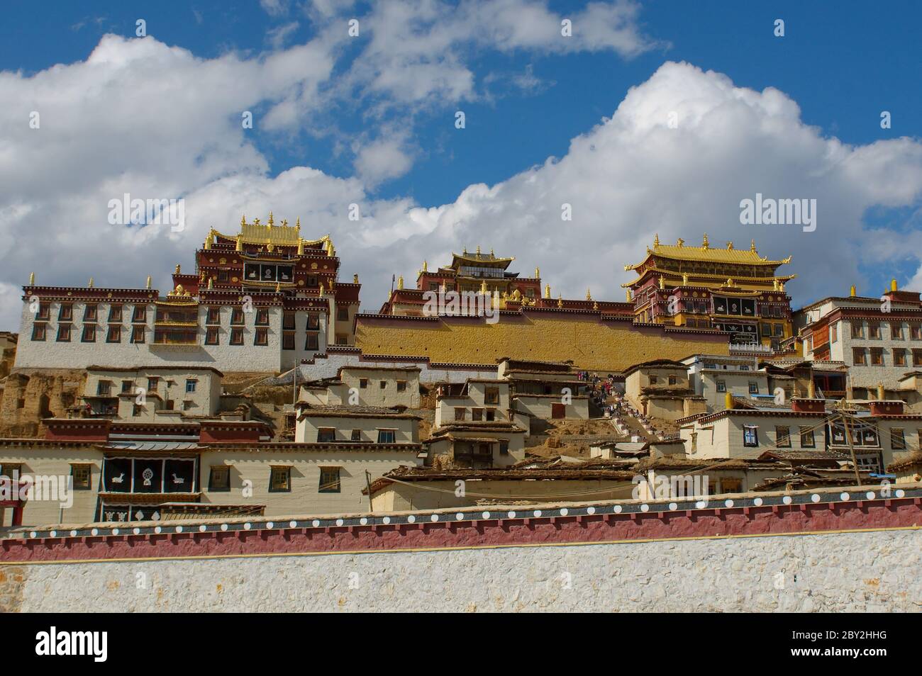 songzanlin tibetan monastery, shangri-la, china Stock Photo - Alamy