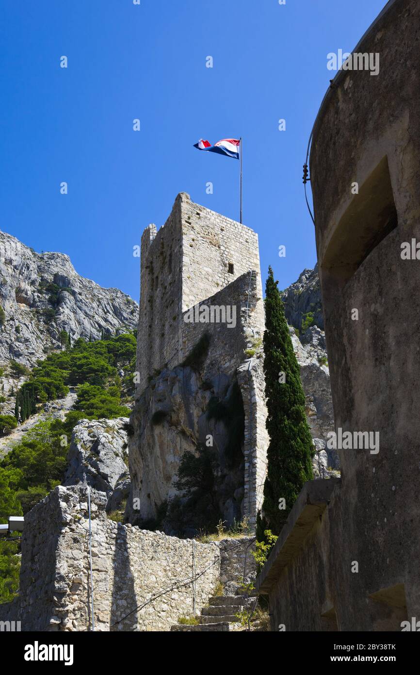 Omis culture hi-res stock photography and images - Alamy