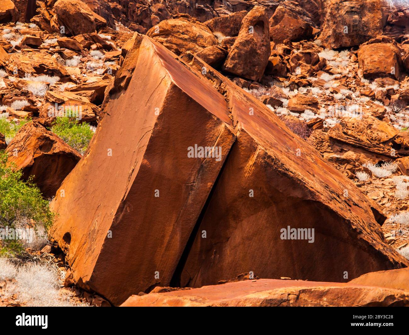 Geometric rock formation in Twyfelfontein area, Damaraland, Namibia ...