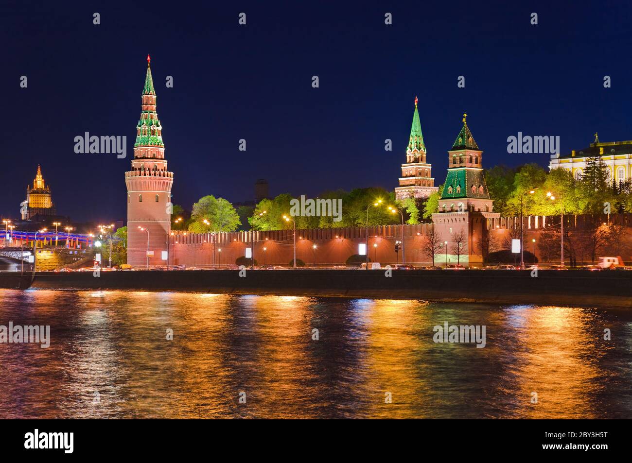 Kremlin in Moscow at night Stock Photo - Alamy