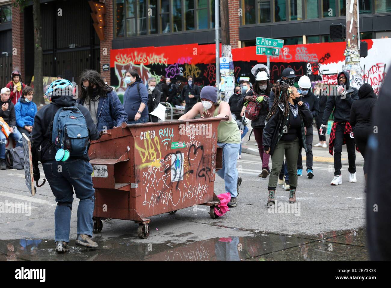 Seattle june 8 2020 hi-res stock photography and images - Alamy