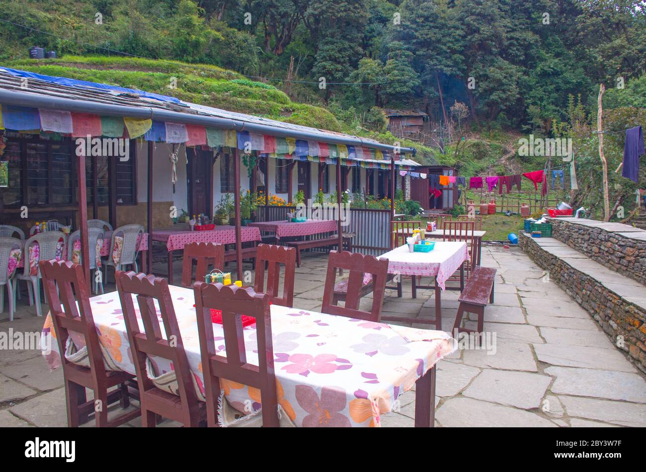 Place of rest in Himalayas mountains Stock Photo - Alamy