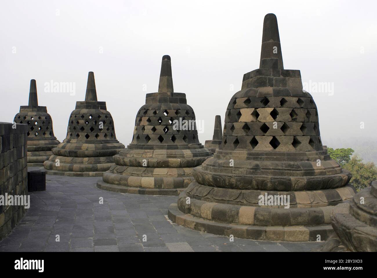Asian stupas hi-res stock photography and images - Alamy