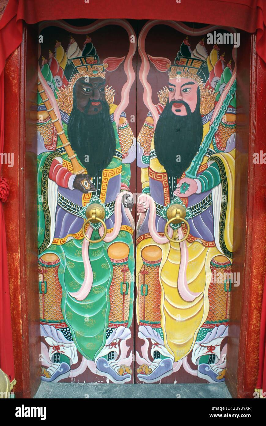 Chinese door frame hi-res stock photography and images - Alamy