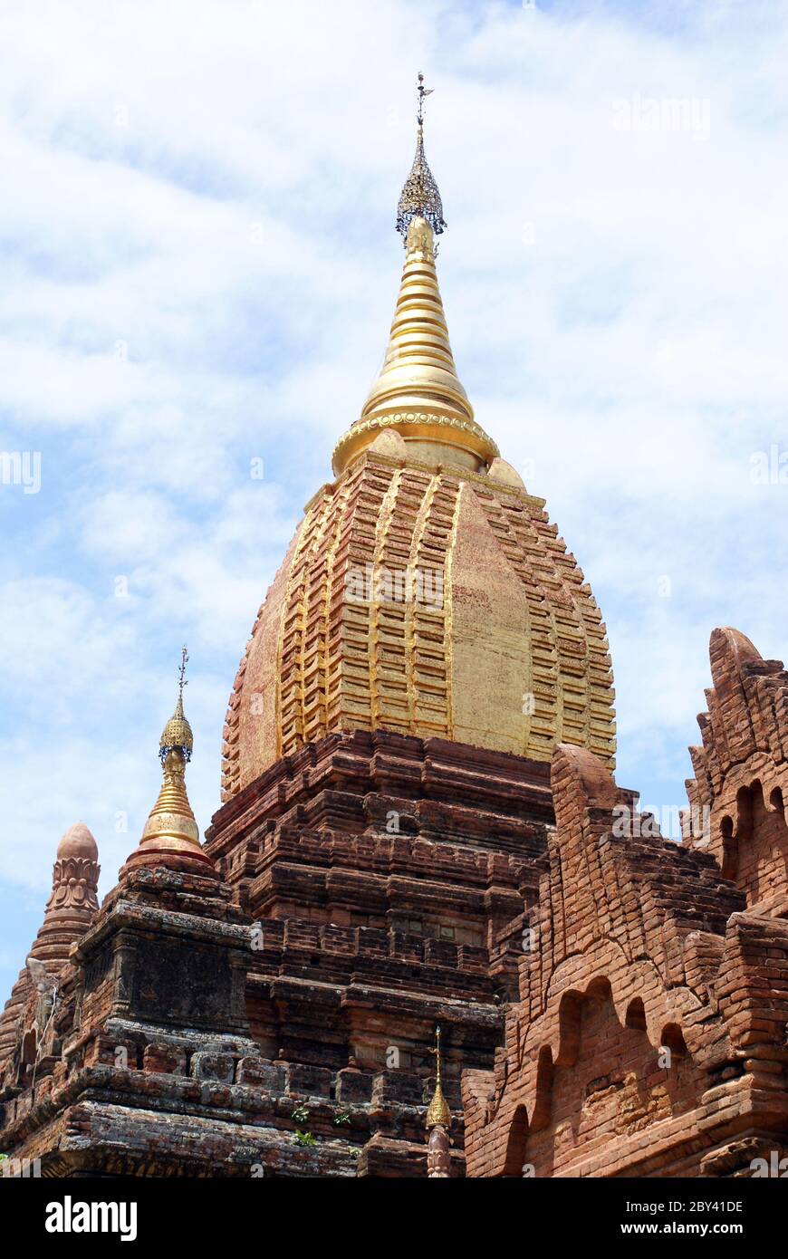 Golden spire hi-res stock photography and images - Alamy