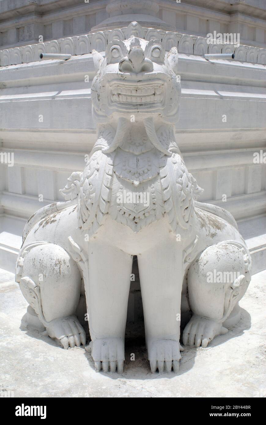 Praying lion hi-res stock photography and images - Alamy