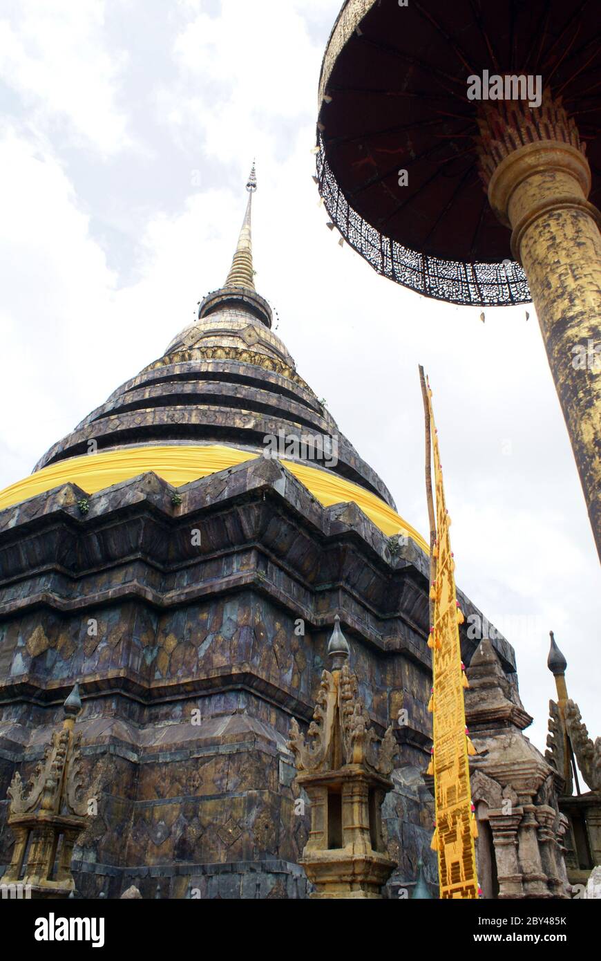 Stupa and umbrella Stock Photo - Alamy