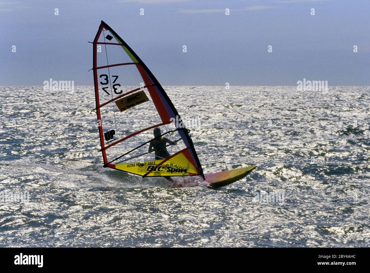 Uk 1990 hi-res stock photography and images - Alamy