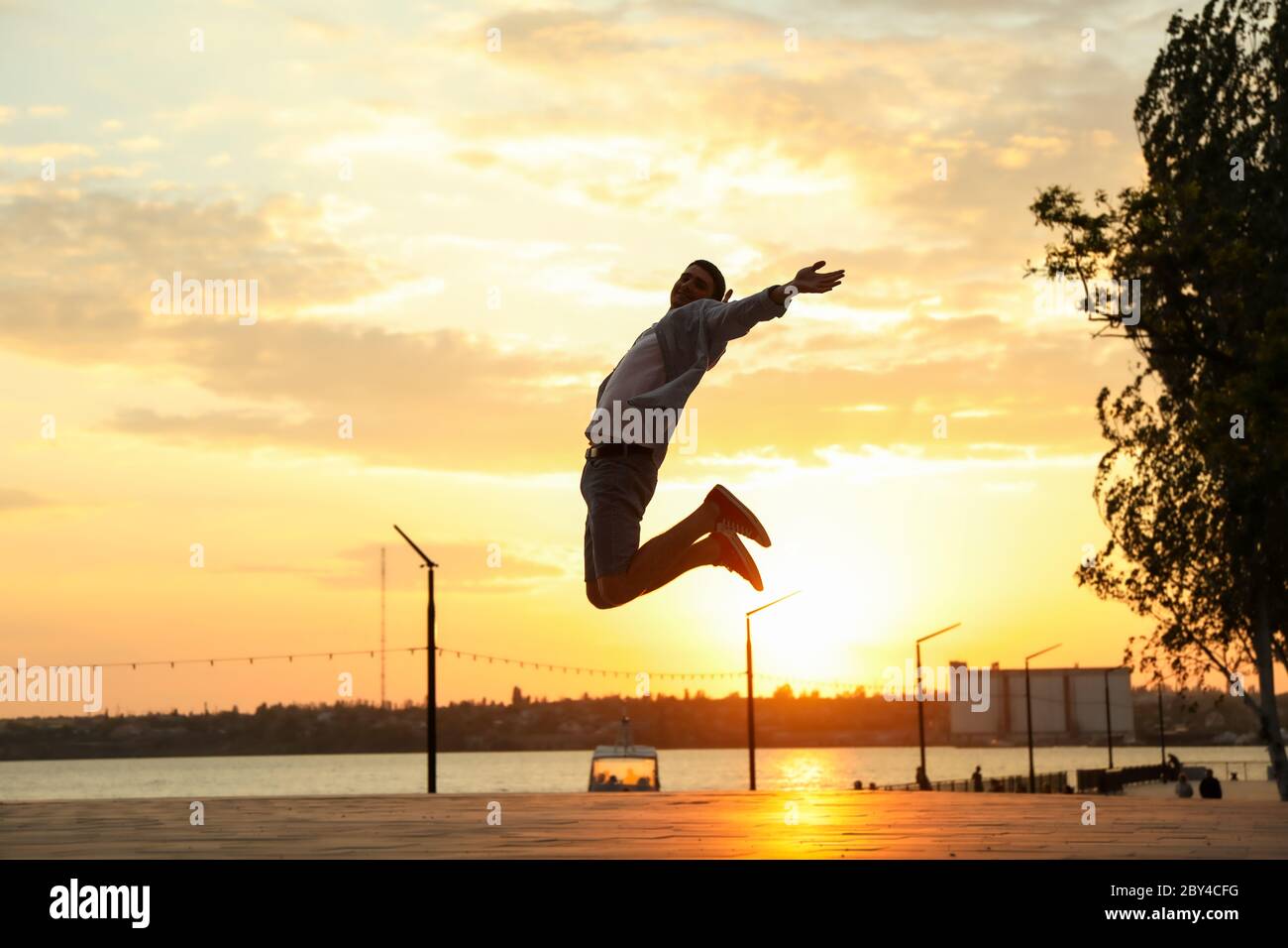 Happy young travel dancer woman hi-res stock photography and images - Alamy