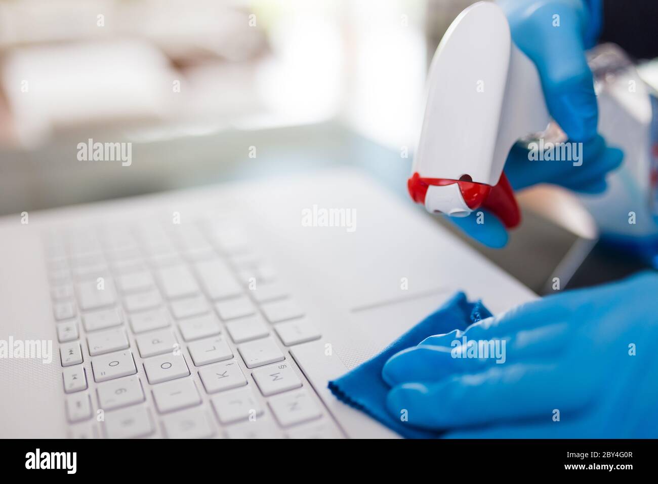 Keyboard clean cloth hi-res stock photography and images - Alamy