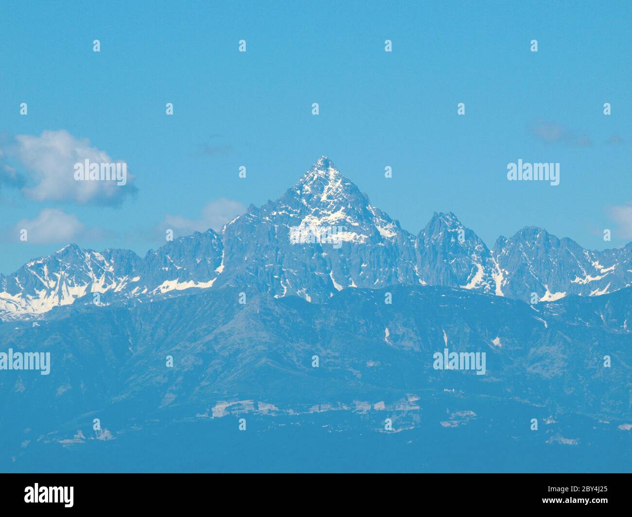 Monviso italia hi-res stock photography and images - Alamy