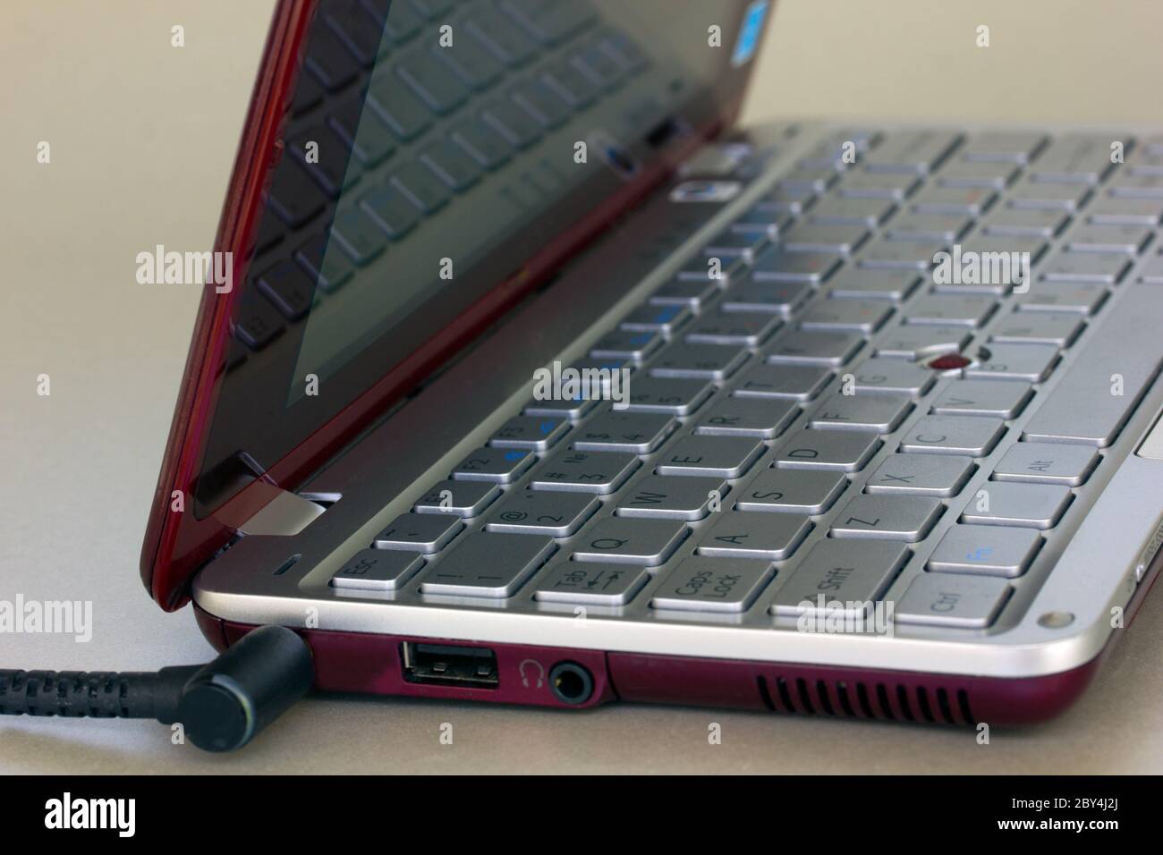 Data netbook hi-res stock photography and images - Alamy