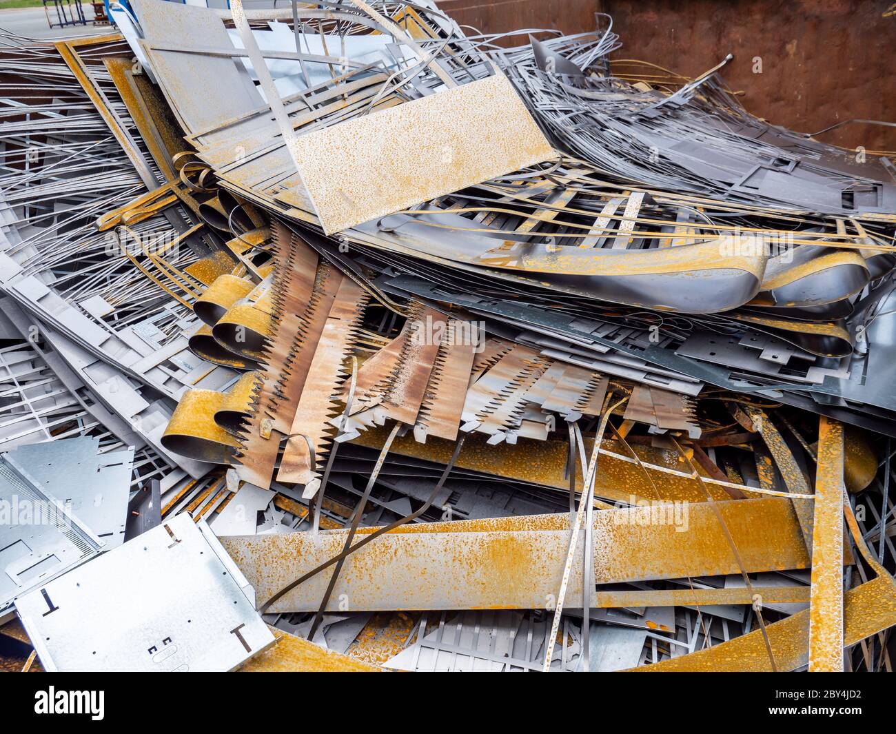 Collection of scrap hi-res stock photography and images - Alamy