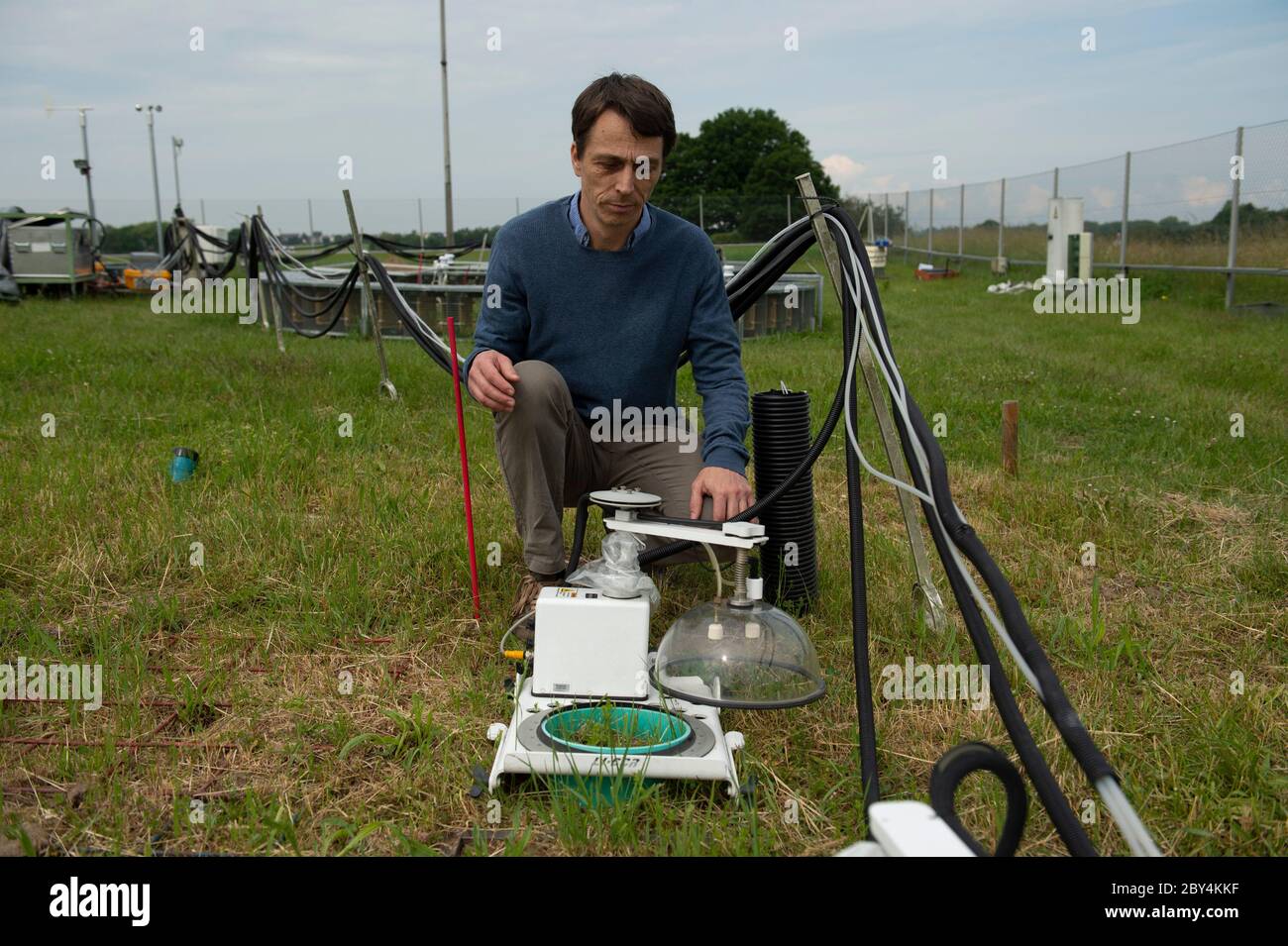 09 June 2020, Hessen, Leihgestern: Gerald Moser from the University of ...