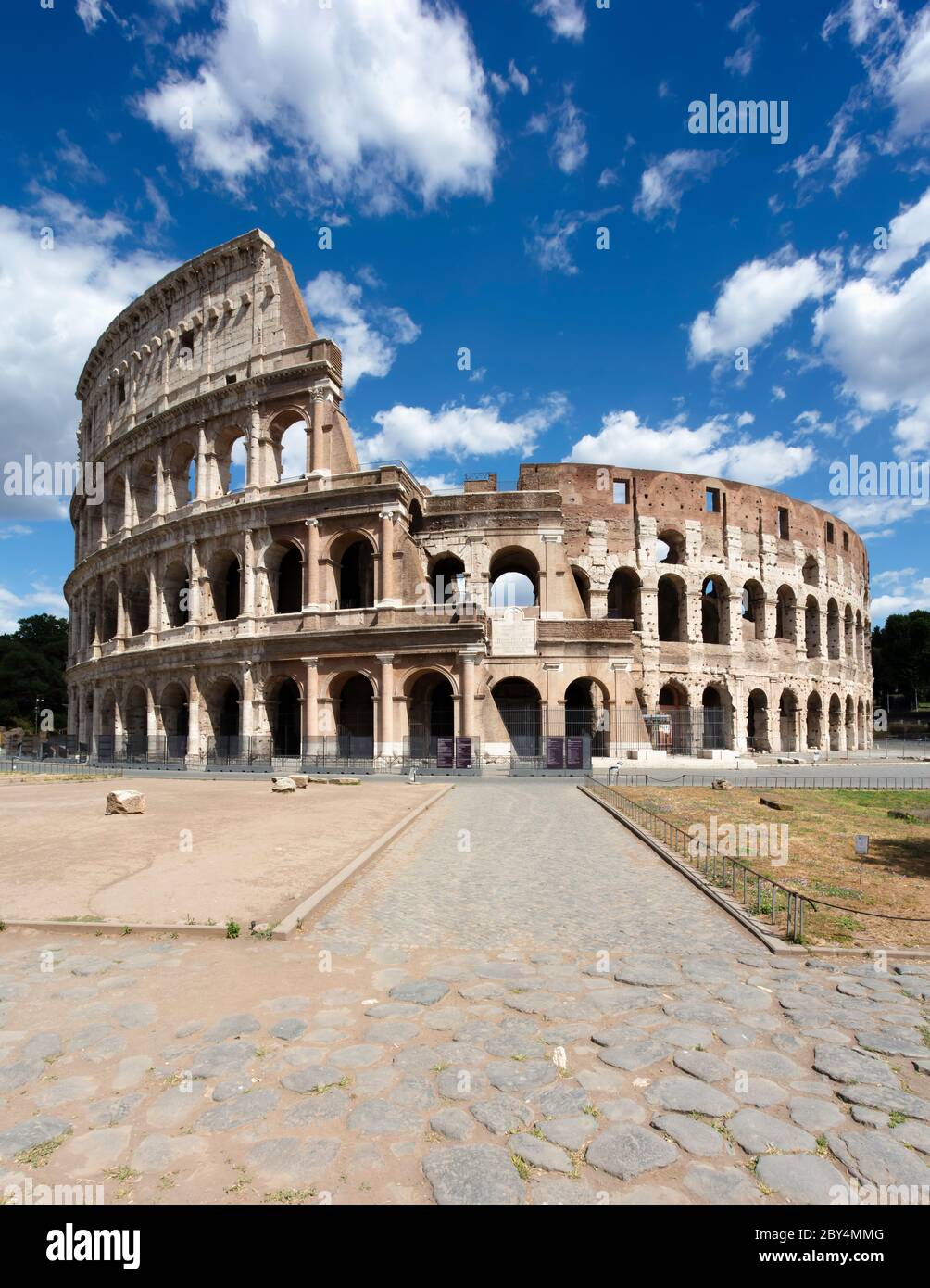 Largest amphitheatre in world hi-res stock photography and images - Alamy