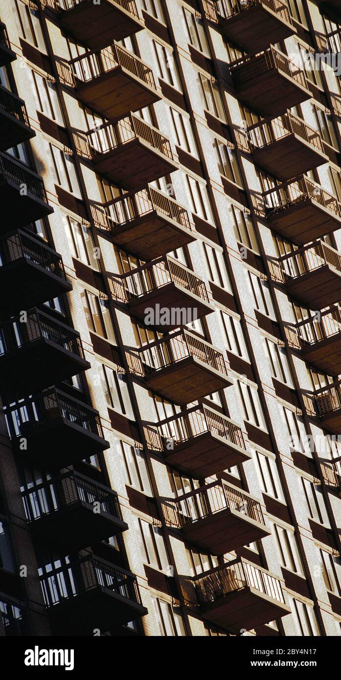 Tall sky scraper building Stock Photo - Alamy