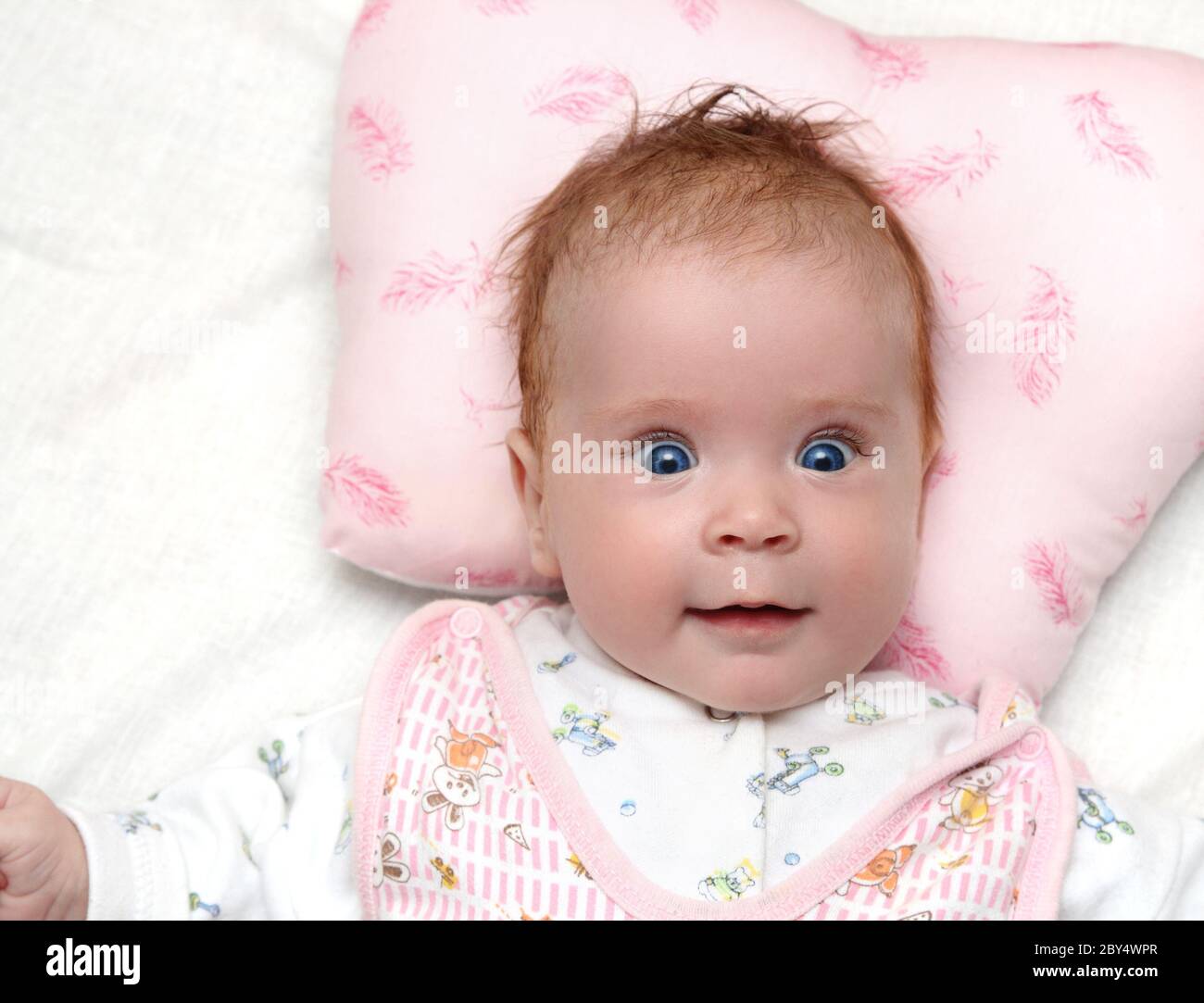 smiling newborn baby girl Stock Photo - Alamy