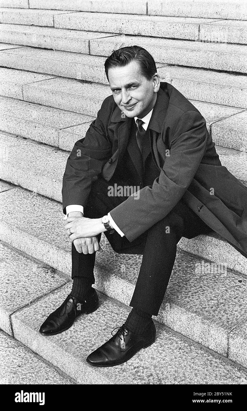 October 28 1965 Black and White Stock Photos & Images - Alamy