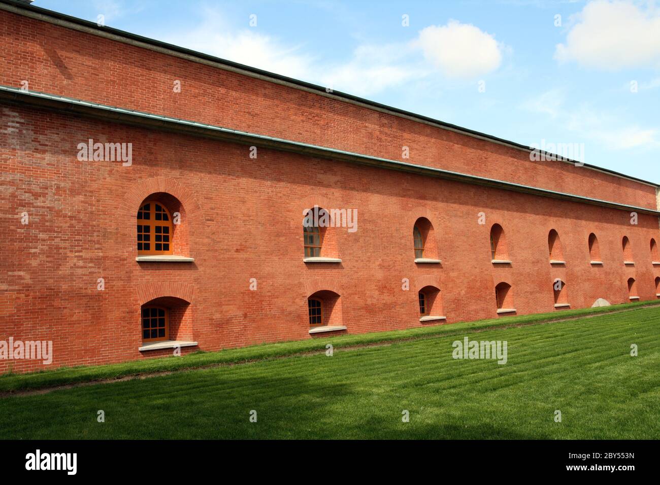 wall of prison Stock Photo - Alamy