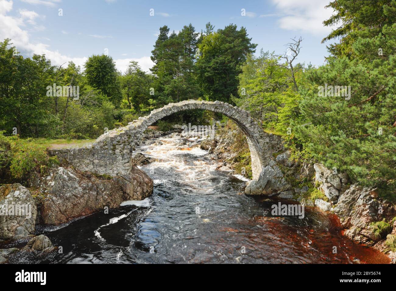Dulnain bridge hi-res stock photography and images - Alamy