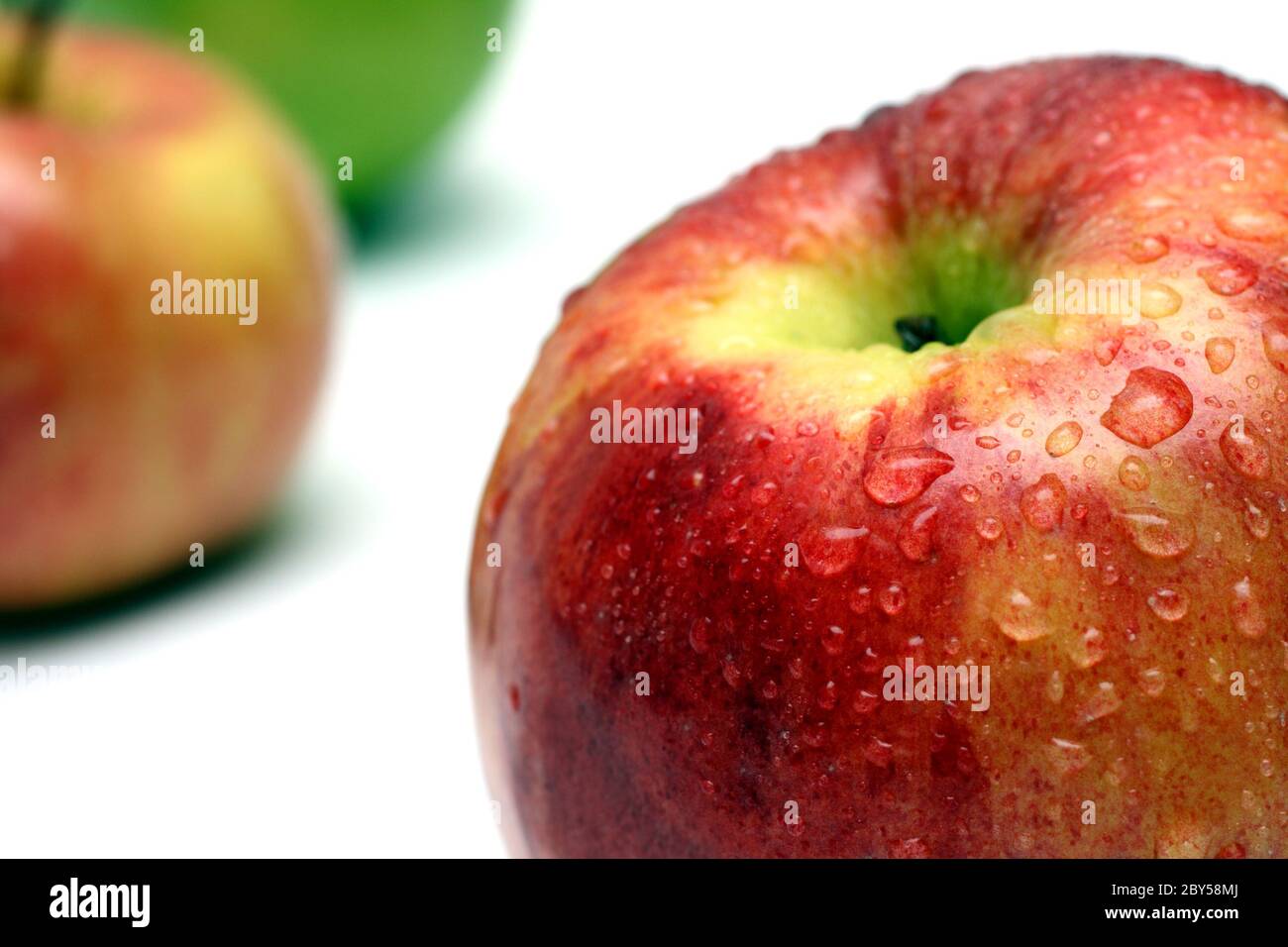 wet apple with water drops Stock Photo - Alamy