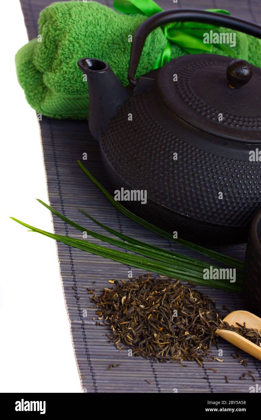 asian tea set on bamboo mat Stock Photo - Alamy