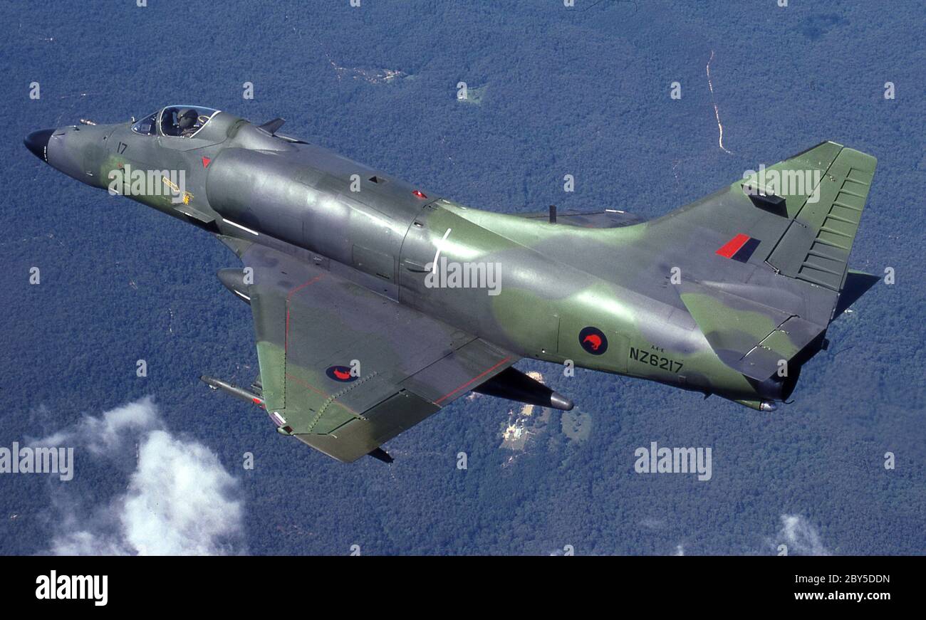 An apg 66 radar hi-res stock photography and images - Alamy