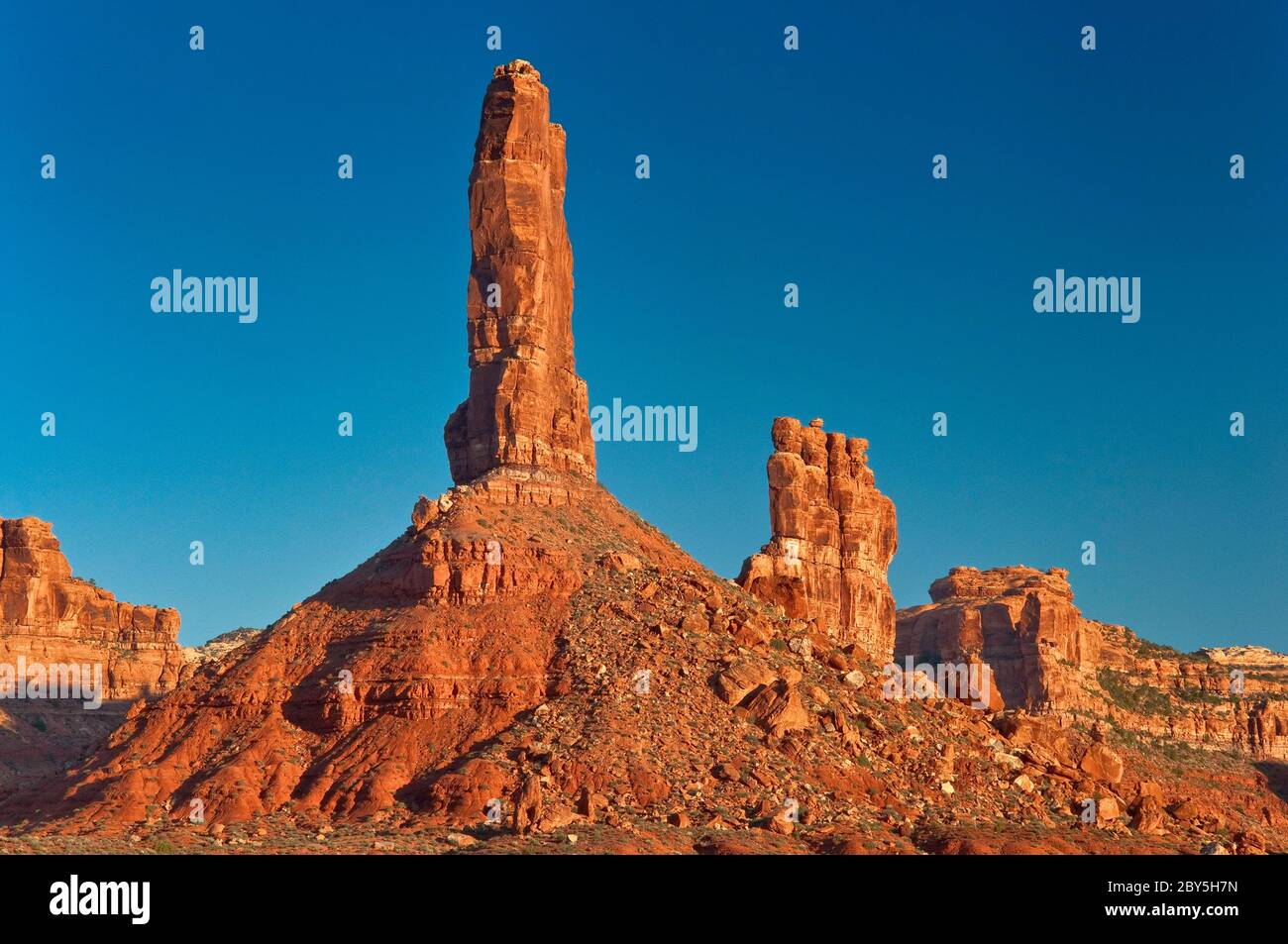 Sandstone rock formations at Valley of the Gods, Bears Ears National ...