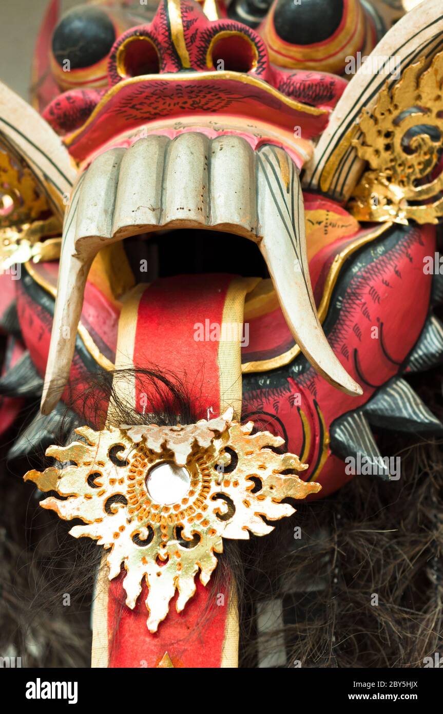 Chinese mask hi-res stock photography and images - Alamy