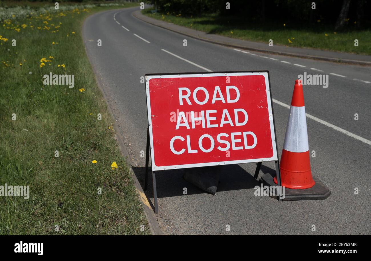 Road Closed signs. Tuesday May 12th 2020 Stock Photo - Alamy