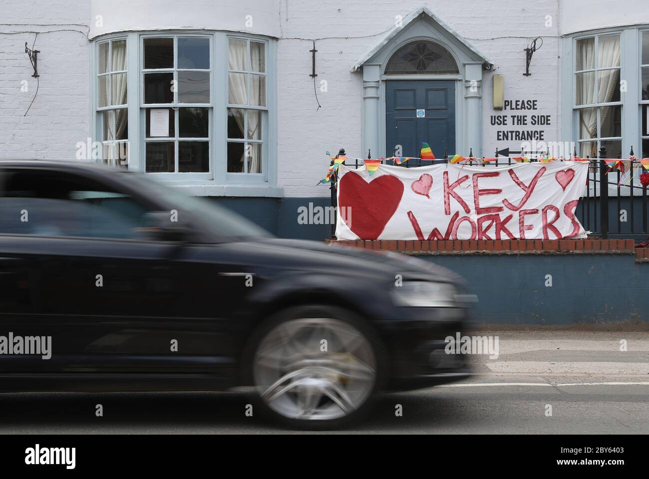 Nhs support signs talbot pub hi-res stock photography and images - Alamy