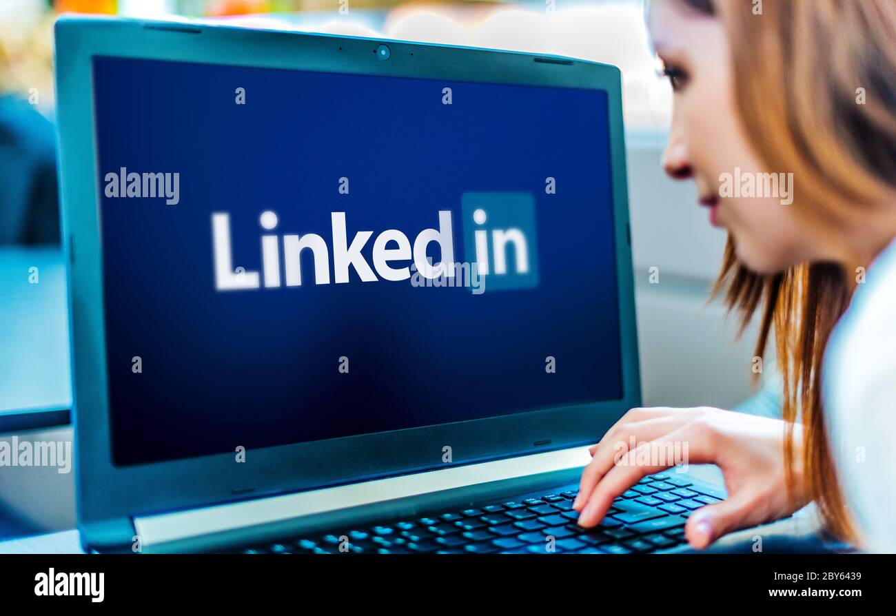 Linkedin Woman High Resolution Stock Photography and Images - Alamy