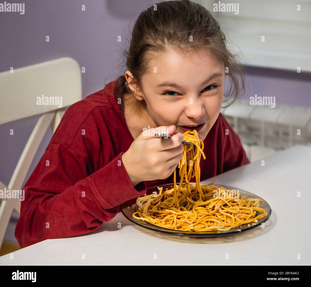 Spaghetti bolognese funny hi-res stock photography and images - Alamy