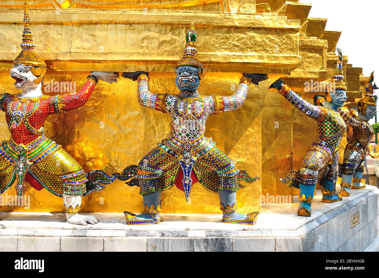 Grand temple hi-res stock photography and images - Alamy