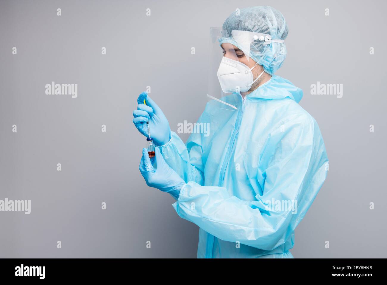 Profile photo of professional guy expert doc virologist prepare ...