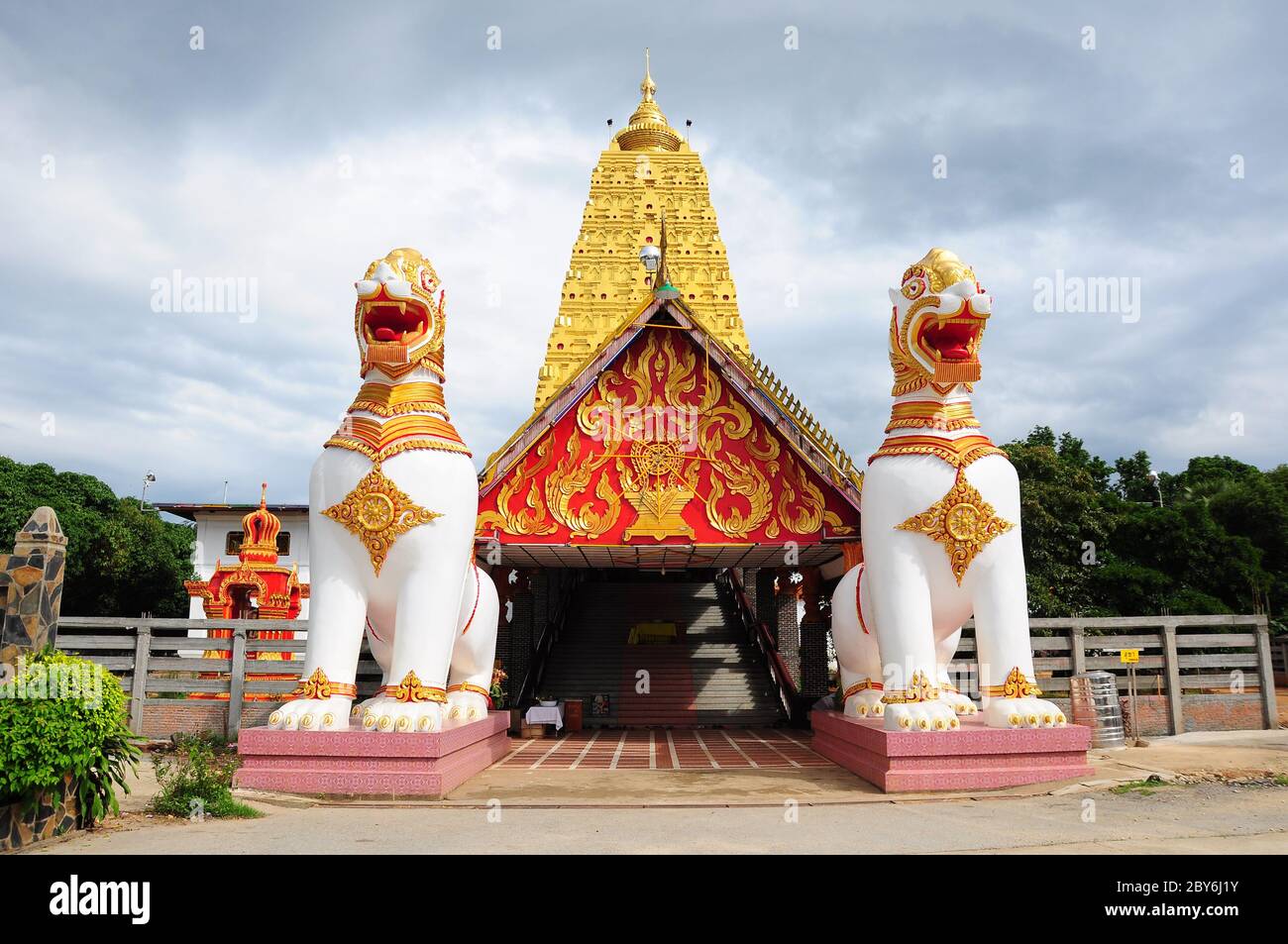 Indian pagoda hi-res stock photography and images - Alamy