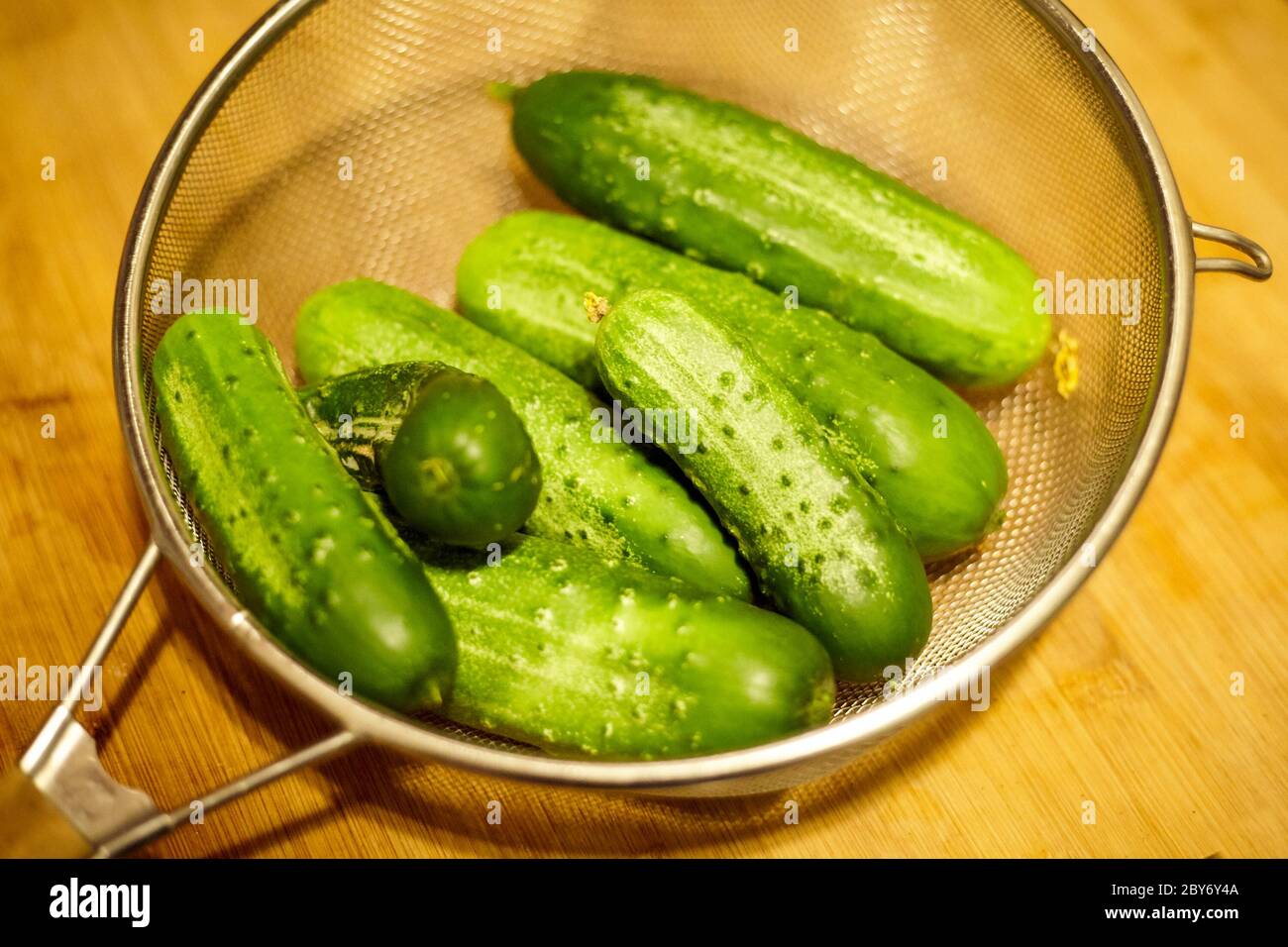 Group of cucumbers hi-res stock photography and images - Alamy