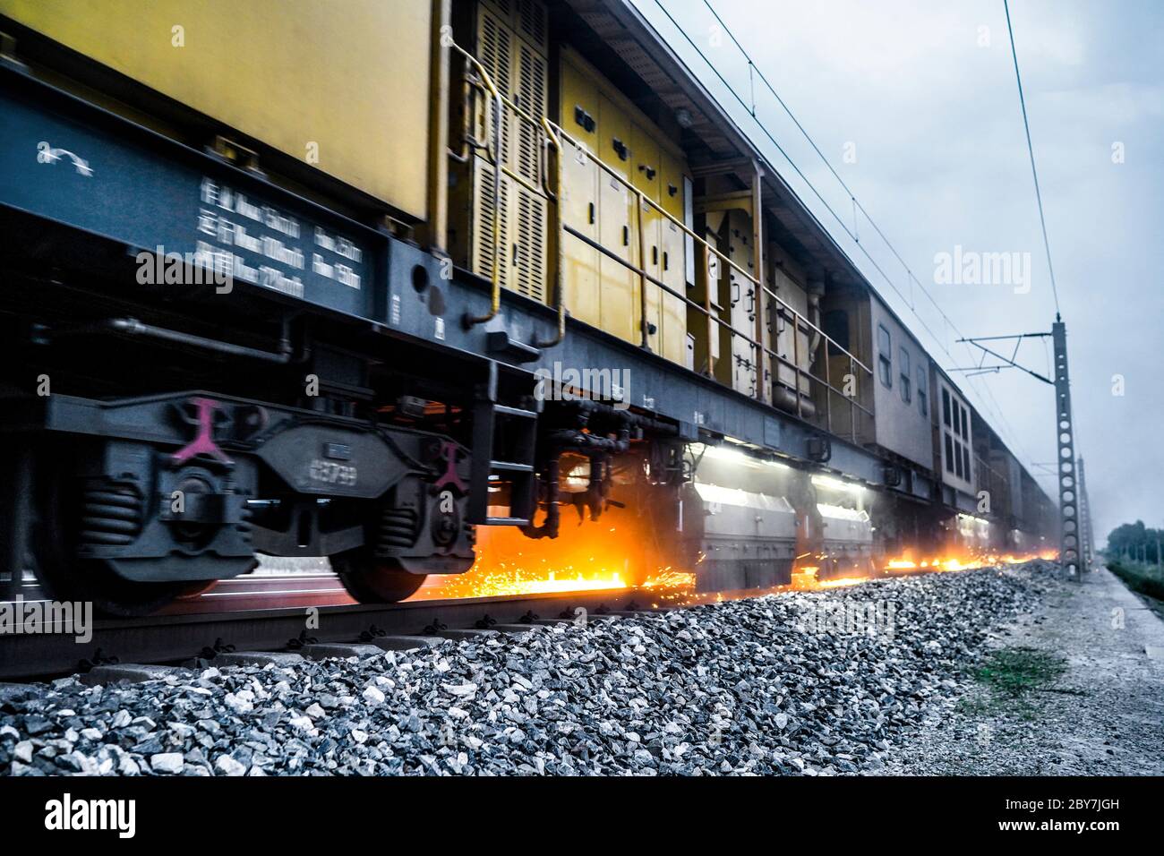 Rail grinding machine hi-res stock photography and images - Alamy