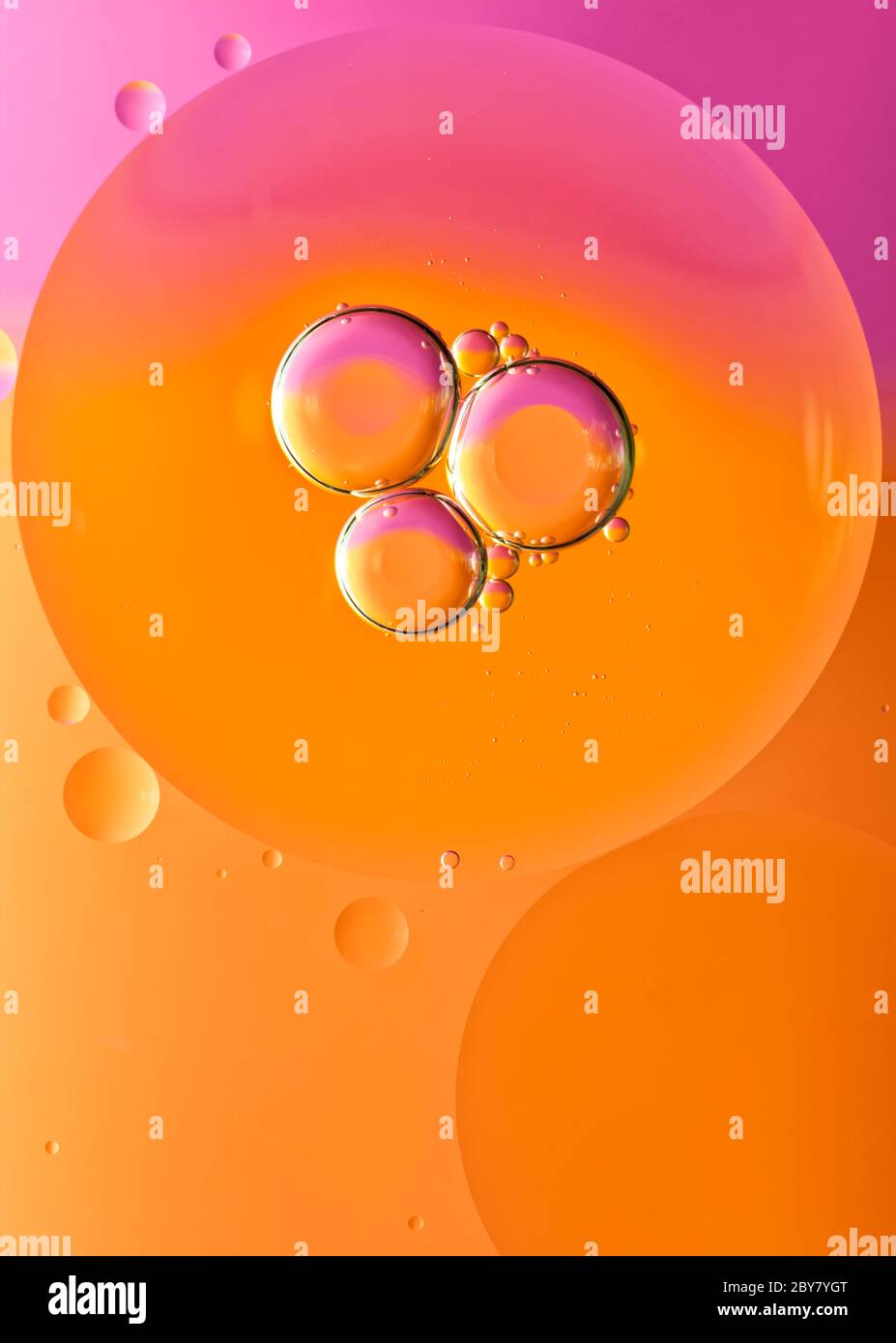 Oil in water emulsion hi-res stock photography and images - Alamy