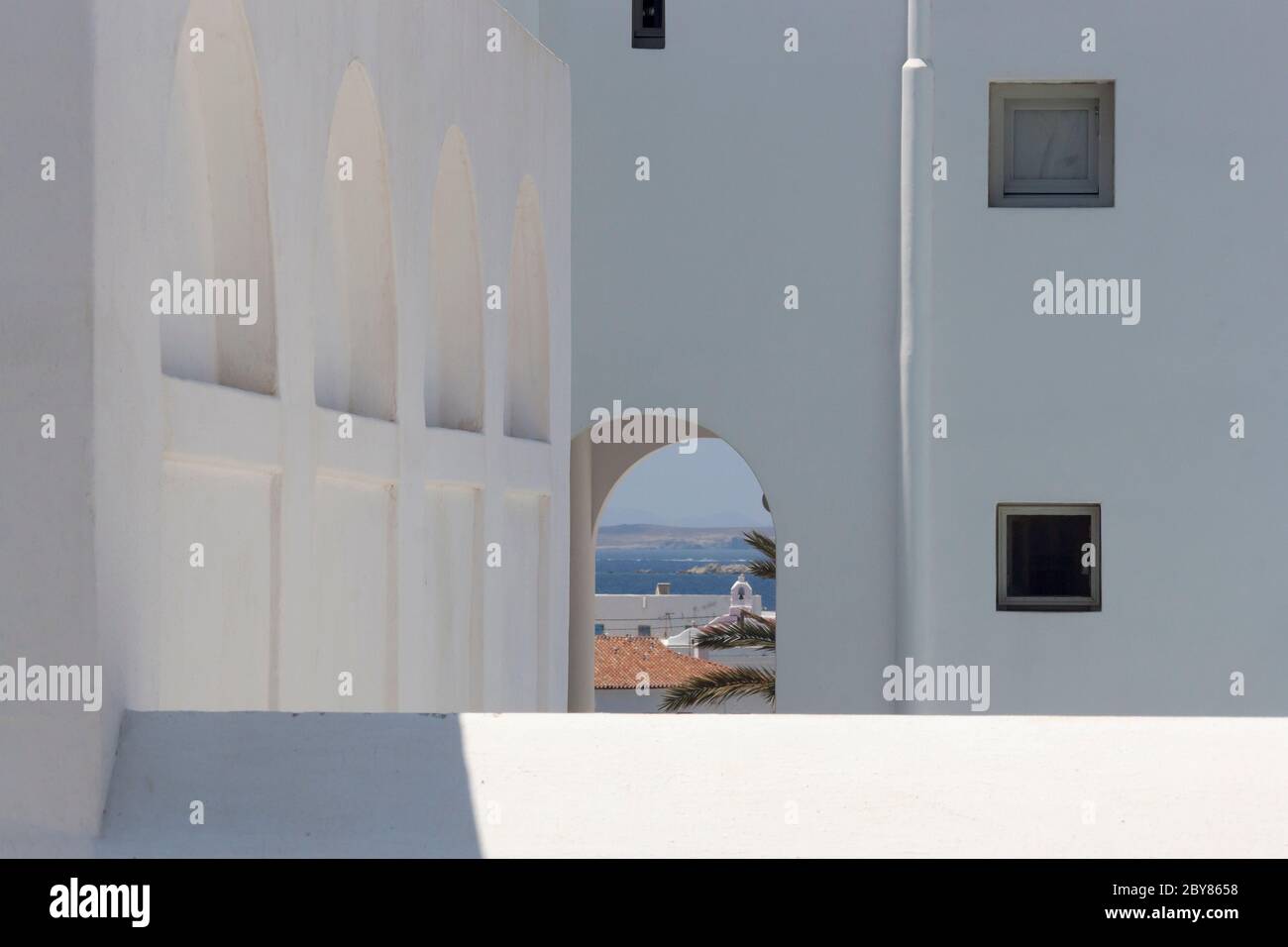 Modern architecture in Santorini's island, Greece Stock Photo - Alamy
