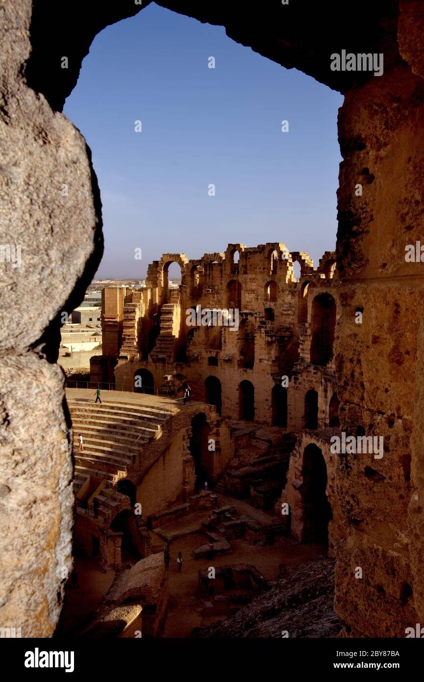 Jem circle hi-res stock photography and images - Alamy