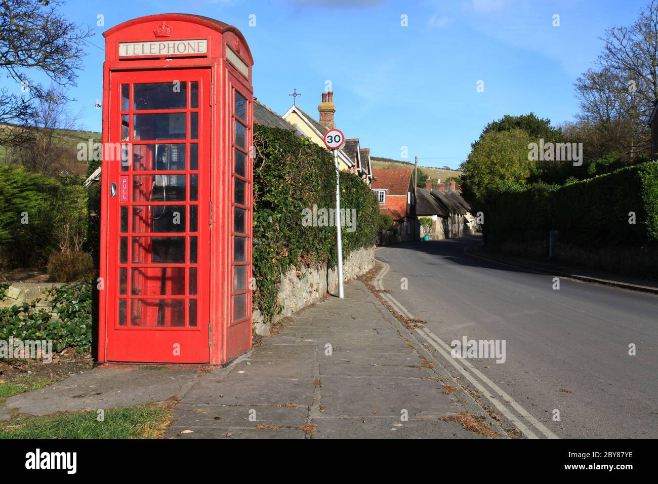 Telephone box red phone box victorian hi-res stock photography and ...
